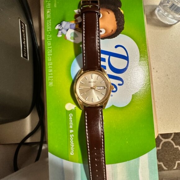 Seiko | Other | Seiko Essentials Gold Tone Mens Watch Sur45 | Poshmark
